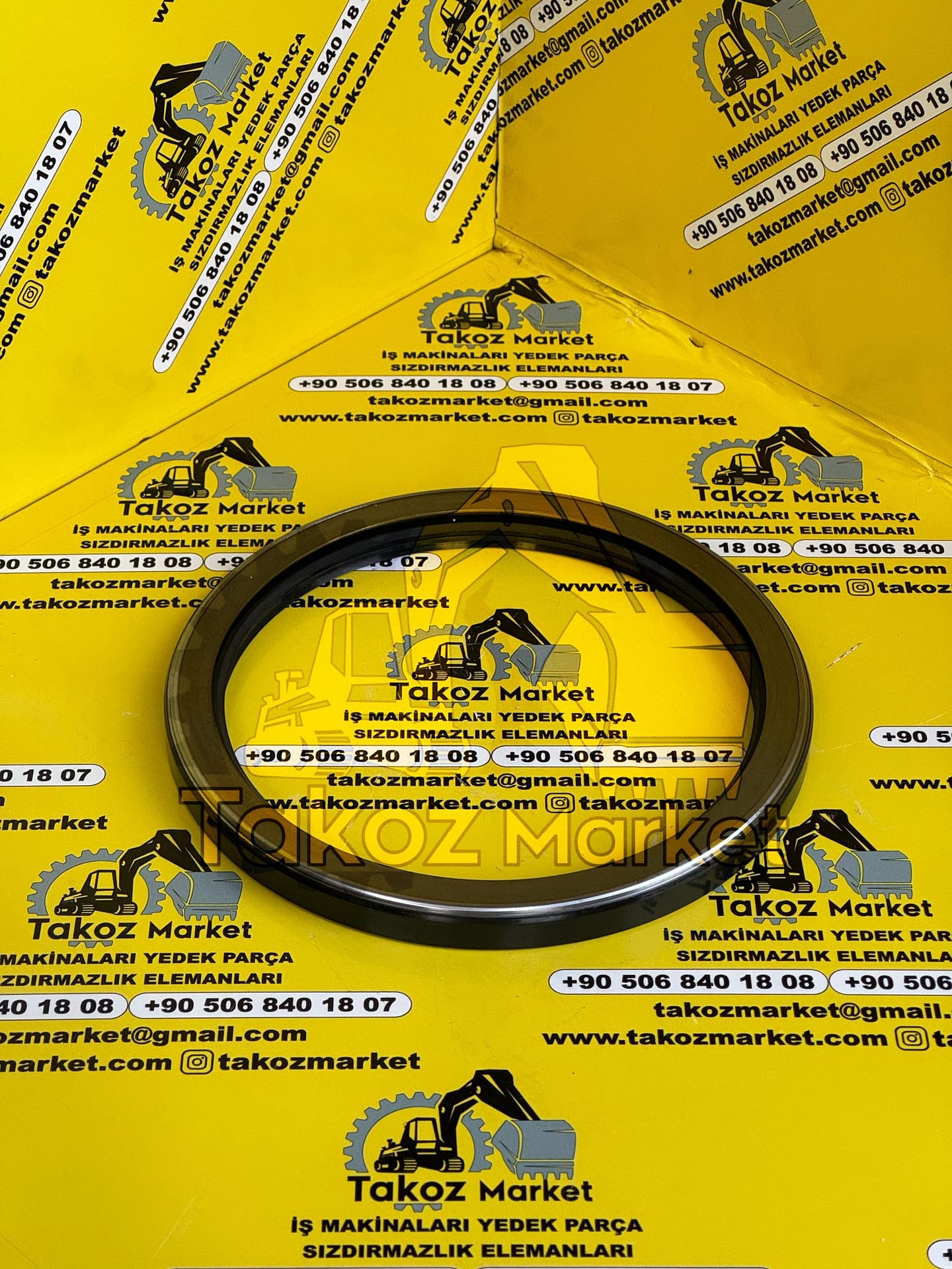 KTC0153 | Case - Sumitomo - New Holland | Seal - Keçe - Takoz Market ...